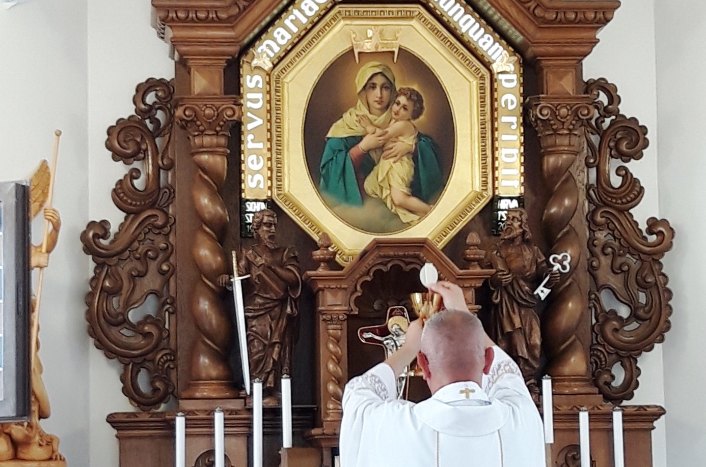 SVETKOVINA VELIKE GOSPE U SVETIŠTU IVANOVCI